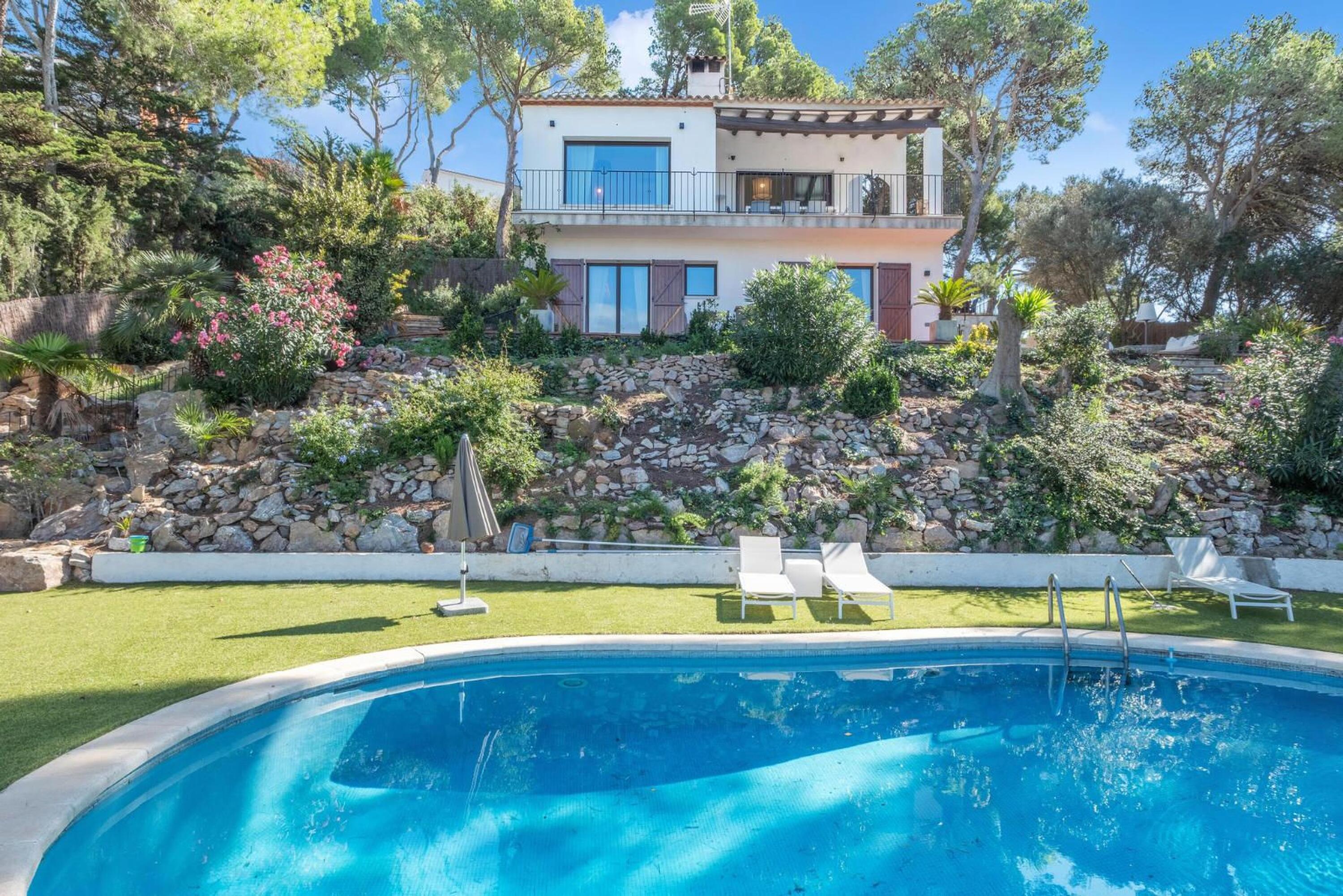 (EN) Exclusive house with sea views in Llafranc, Costa Brava
