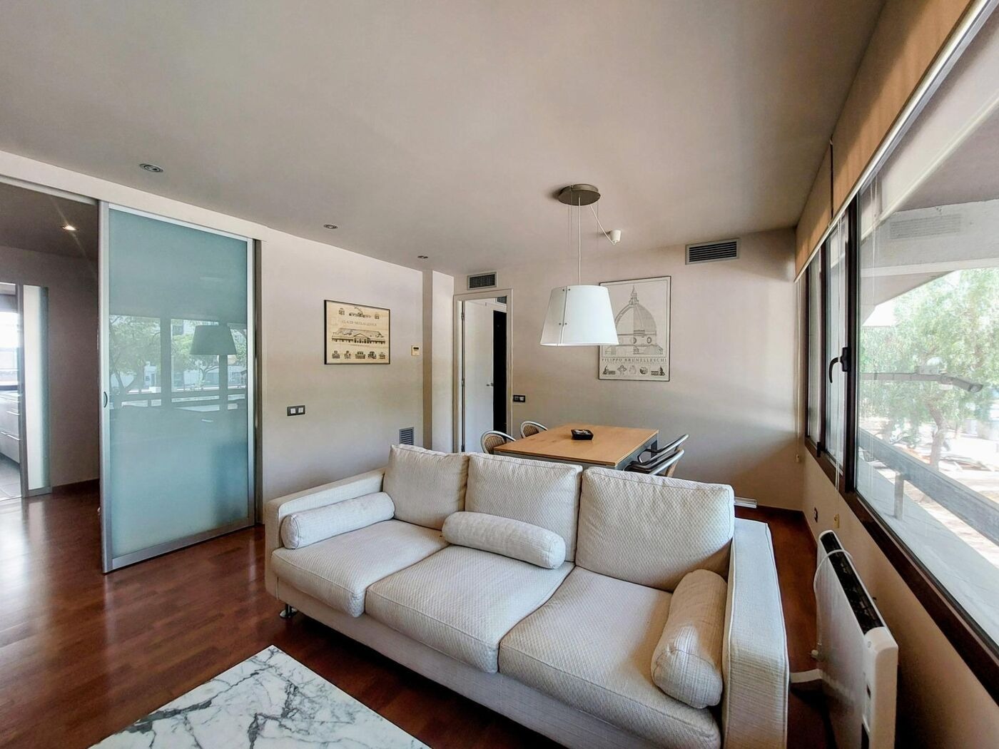 Bright and Modern Flat in a Prime Barcelona Location