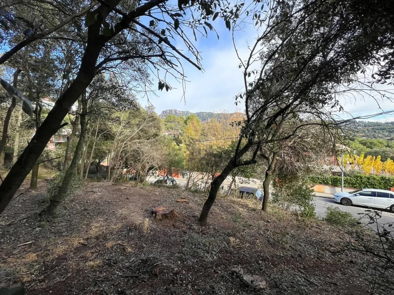 Building land in matadepera