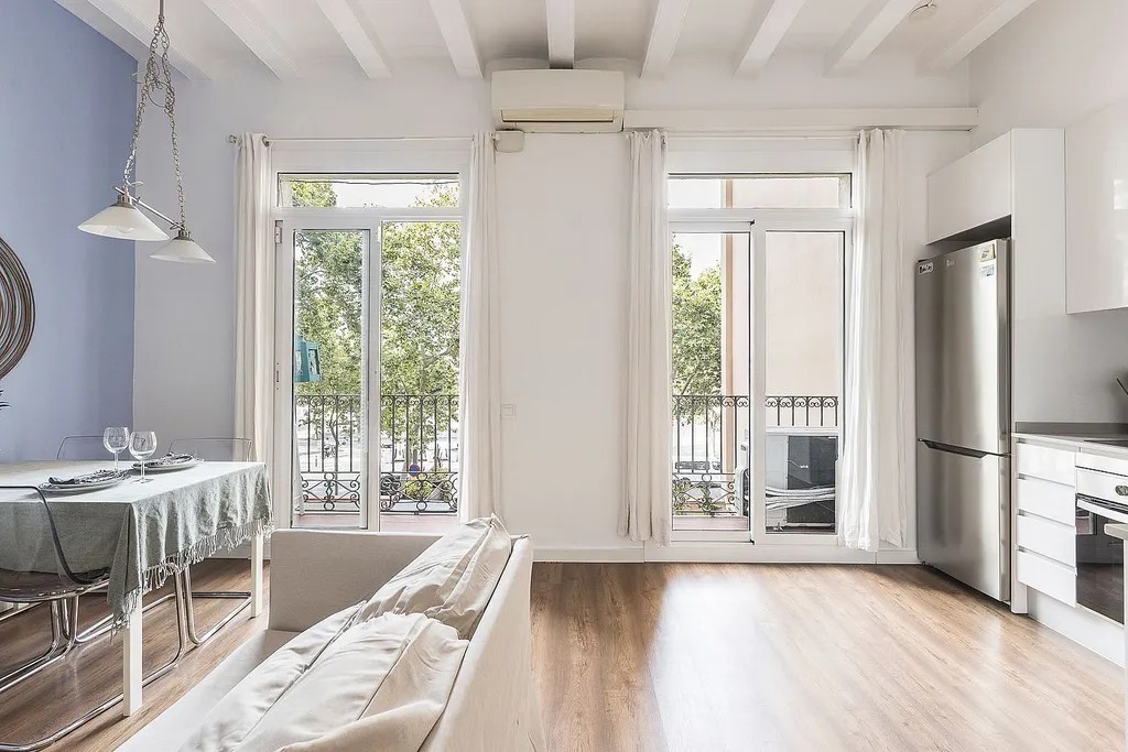 Apartamento reformado junto al puerto de Barcelona