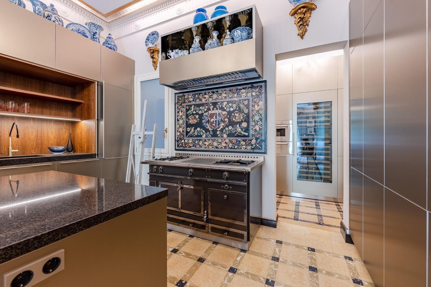 A True Work of Art: An Exclusive Designer Apartment with Outstanding ...